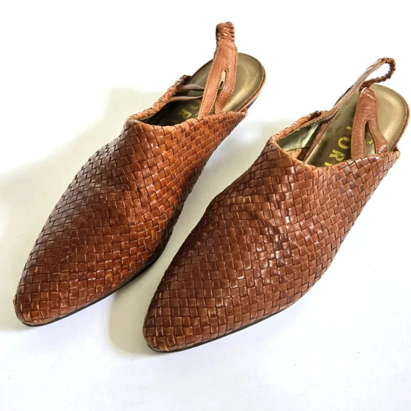 Borelli | Shoes | Borelli Sport Sling Back Braided Leather Heeled Flats ...